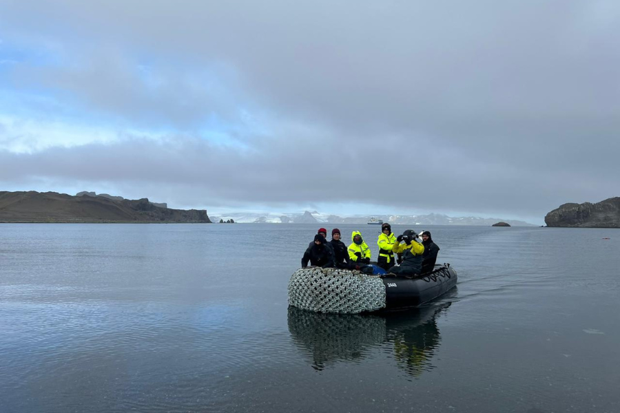 Marine Observatory is installed in Antarctica to monitor biodiversity ...